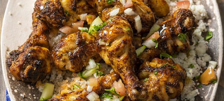 Chicken over ‘krummelpap’ - Astral Chicken